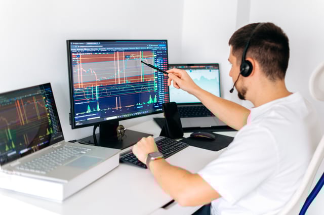 Top AI Stock Tracking Tools for Smarter Investing